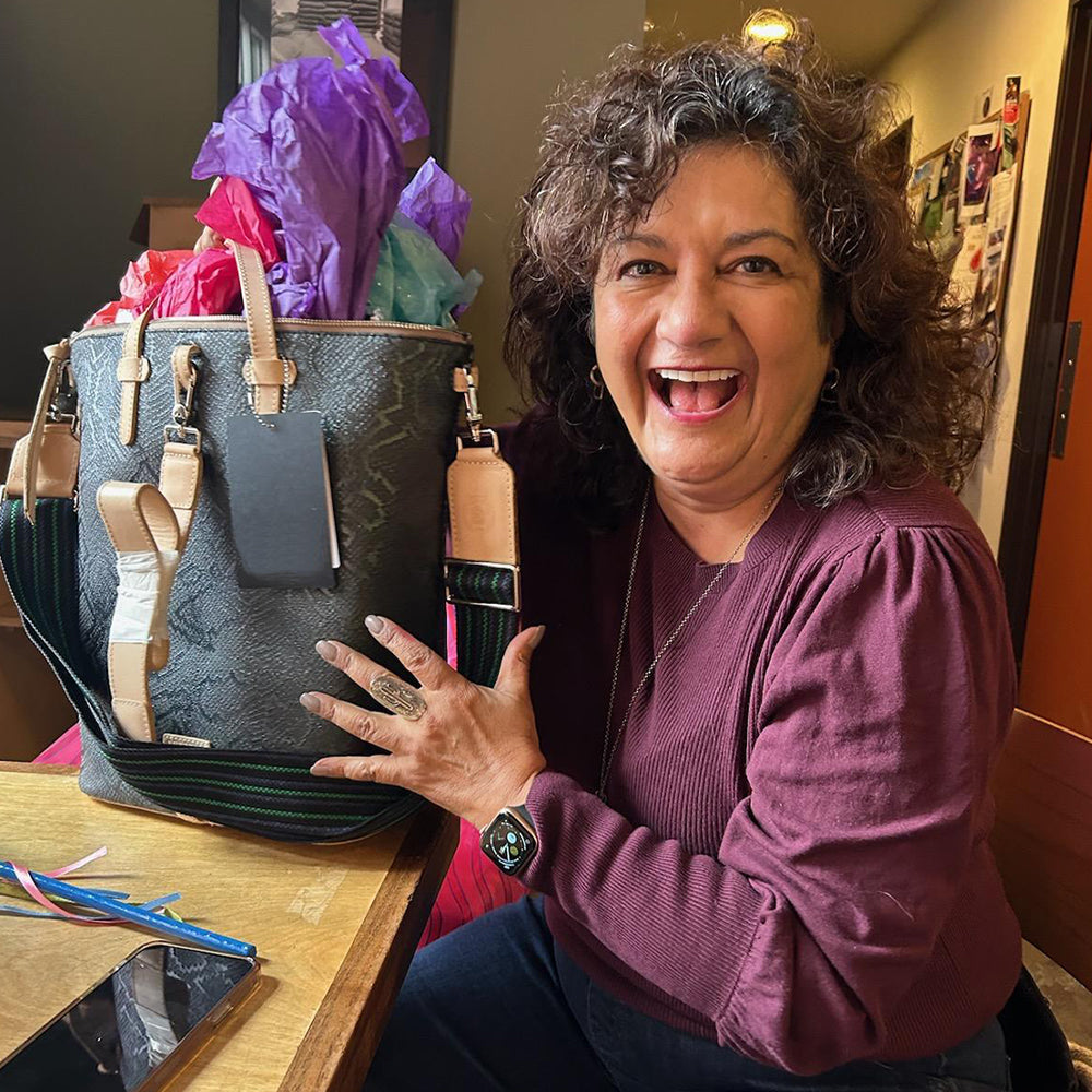 Benita D – Consuela