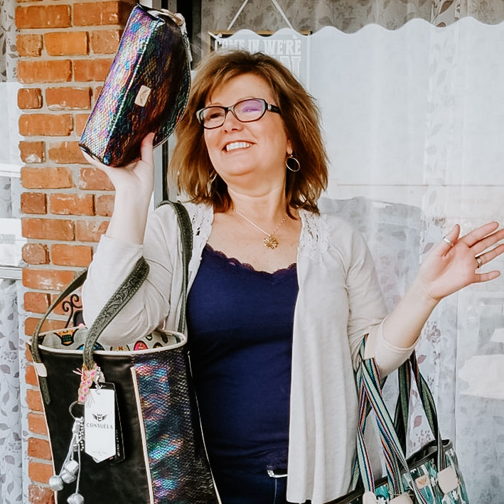 SHERRY M. – Consuela