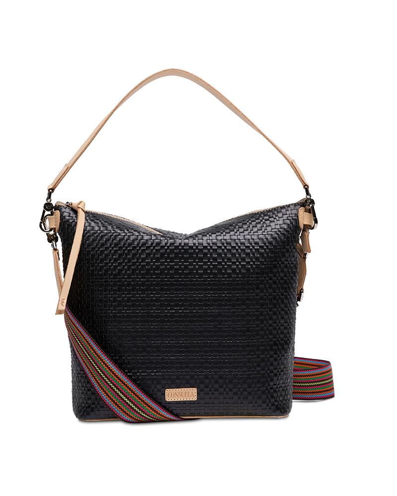 Amy Hobo – Consuela