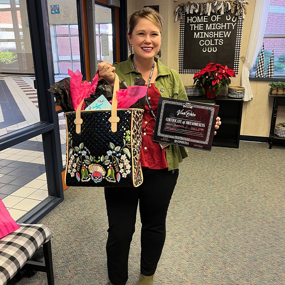 Amanda H – Consuela