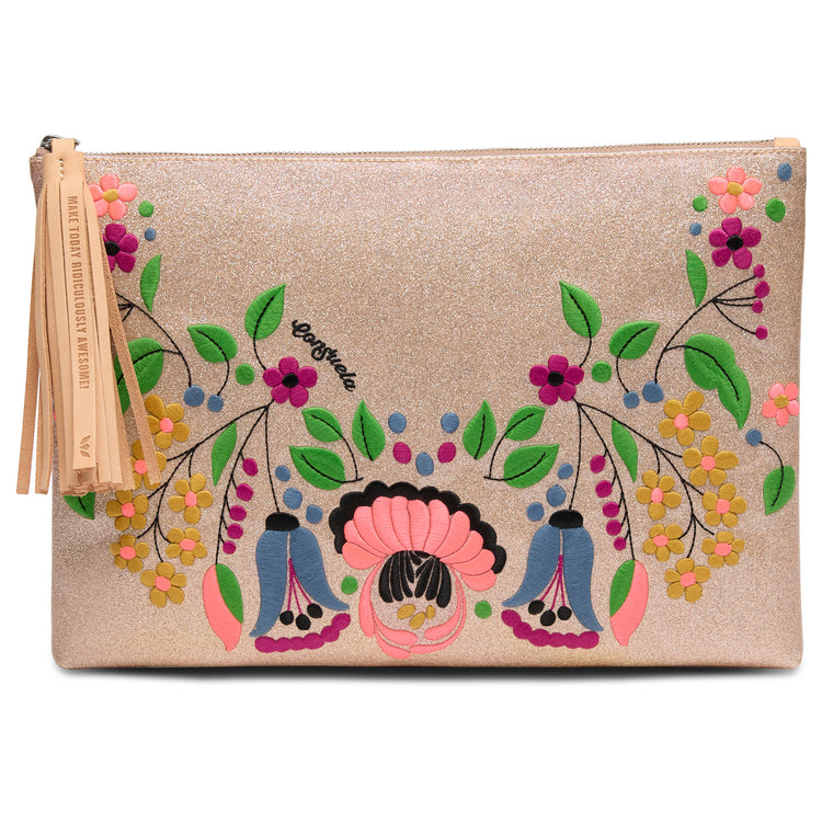 Ellie Take Me Out Clutch – Consuela